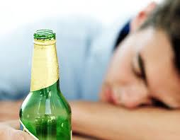 La adolescencia y el alcoholismo.: Relación alcohol-adolescente.